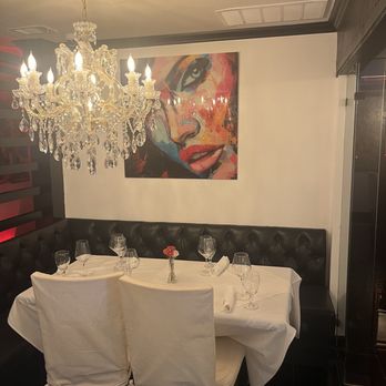 NALA - Updated December 2025 - 59 Photos & 25 Reviews - 4183 Roswell Rd ...