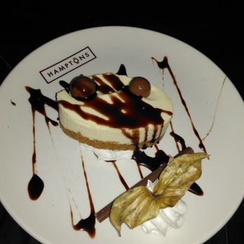 HAMPTONS - Updated January 2026 - 37 Photos & 30 Reviews - Henry Street ...