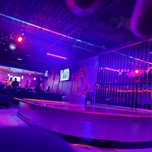 DEJA VU OF NASHVILLE - Updated April 2025 - 36 Photos & 75 Reviews ...