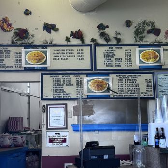 TUGBOAT FISH & CHIPS - Updated October 2025 - 207 Photos & 354 Reviews ...