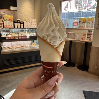 CREMIA - Updated December 2025 - 15 Photos & 14 Reviews - 千駄ヶ谷3-53-17 ...