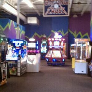 USA ROLLER SKATING CENTER - Updated May 2025 - 87 Photos & 202 Reviews ...