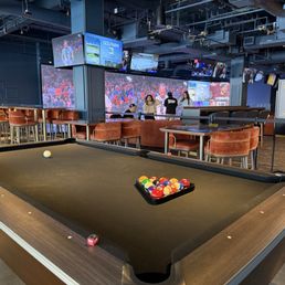 SPLASH - Updated June 2025 - 323 Photos & 78 Reviews - 191 Warriors Way, San Francisco ...