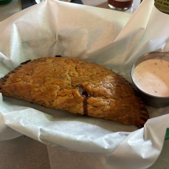 LIL’ EASY - Updated April 2025 - 202 Photos & 107 Reviews - 5000 E ...