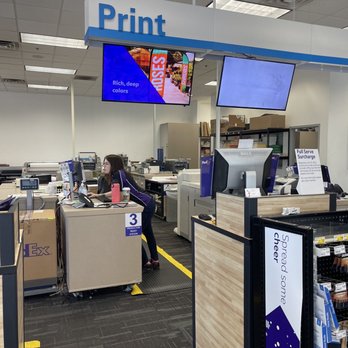 FEDEX OFFICE PRINT SHIP CENTER Updated January 2025 15 Photos 39 Reviews 17025 N Scottsdale Rd Scottsdale Arizona Printing Services Phone Number Yelp