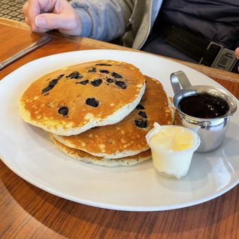 COLONIAL DINER - Updated September 2025 - 285 Photos & 341 Reviews ...