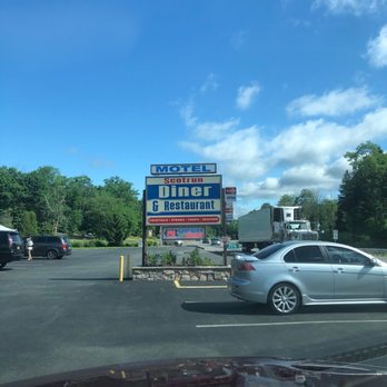 SCOTRUN DINER - Updated December 2025 - 118 Photos & 139 Reviews - 2576 ...