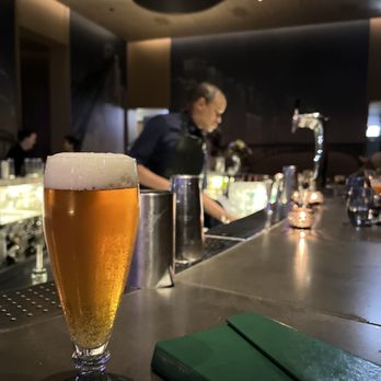 Z BAR - Updated June 2024 - 447 Photos & 202 Reviews - 108 E Superior ...