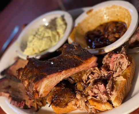 HALFSAUCED BARBEQUE - Updated February 2025 - 77 Photos & 199 Reviews ...