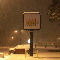 PATRICK’S NEIGHBORHOOD BAR & PATIO - Updated December 2025 - 265 Photos ...