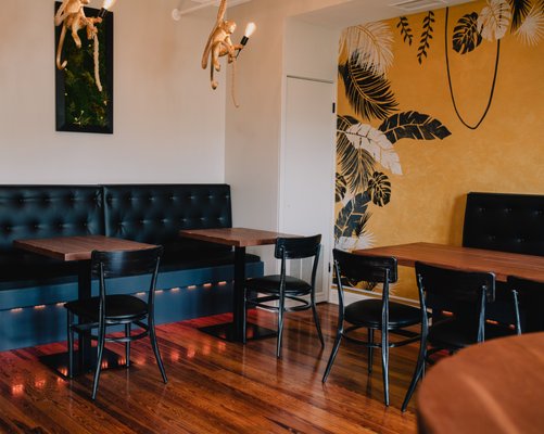 THE FUNKY MONKEY - 42 Photos & 25 Reviews - Tapas Bars - 411 N Donnelly ...