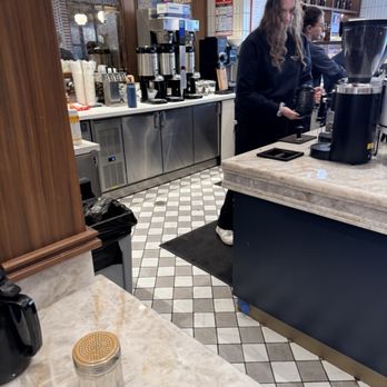 GENERAL COFFEE - Updated July 2025 - 44 Photos & 21 Reviews - 21 South ...