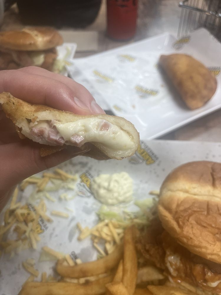 AREPON VENEZOLANO - OREM - Updated September 2024 - 194 W Center St ...