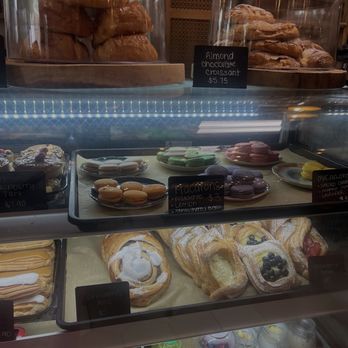 THE READING ROOM - Updated January 2025 - 105 Photos & 55 Reviews - 429 ...