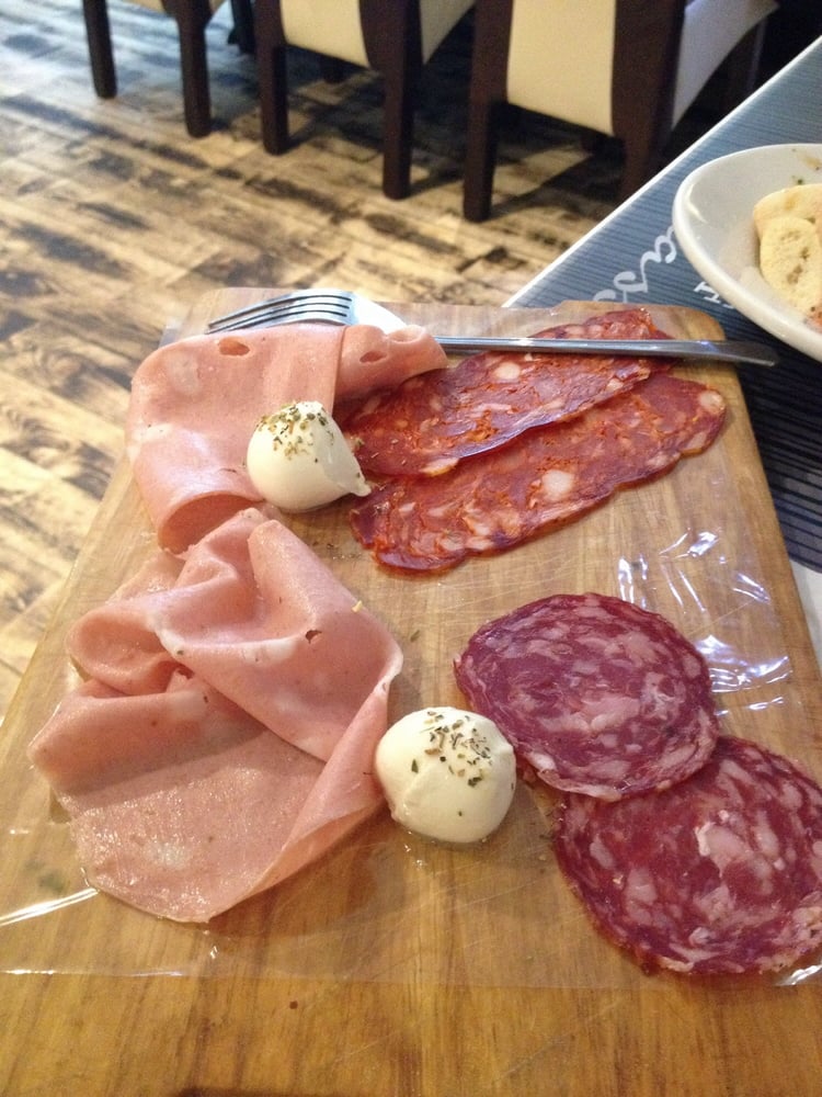 CAFE CLASS - Updated June 2024 - Broadway, Woking, Surrey, United ...