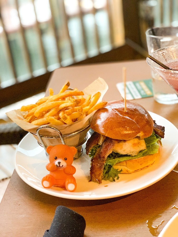 DUFFY’S SPORTS GRILL - 998 Photos & 943 Reviews - 3969 NE 163rd St ...