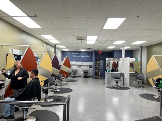 GREAT CLIPS - Updated September 2025 - 23 Reviews - 2849 S Orange Ave ...