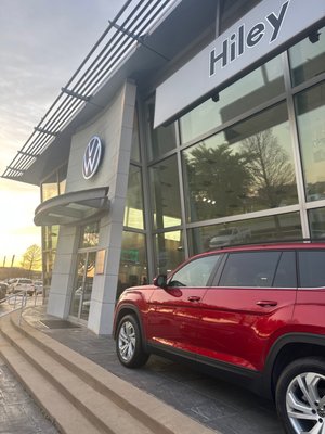 HILEY VOLKSWAGEN OF ARLINGTON - Updated October 2025 - 34 Photos & 111 ...
