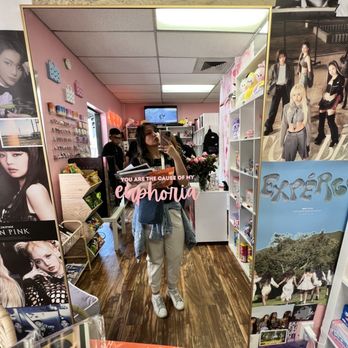 KANDY POP - Updated December 2025 - 67 Photos & 30 Reviews - 989 Story ...