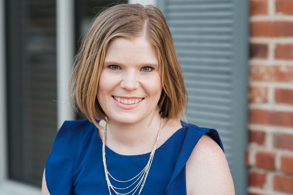 CHELSEA CUMMINGS - LEVIN RINKE REALTY - Updated August 2024 - 10 Photos ...