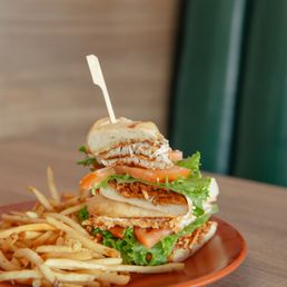 MISFIT KITCHEN - Updated December 2025 - 147 Photos & 79 Reviews - 111 ...