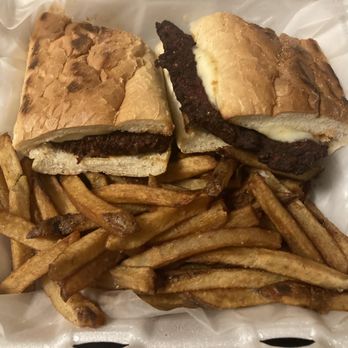 PENGUIN PIZZA - Updated December 2025 - 195 Photos & 625 Reviews - 735 ...