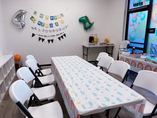 JUMP JUNGLE PLAYGROUND - Updated July 2025 - 184 Photos & 196 Reviews ...