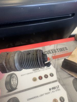 SOUTH MAIN AUTO SERVICE - Updated December 2025 - 15 Photos & 46 ...