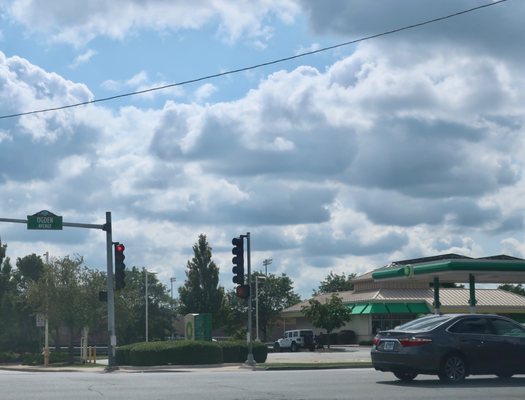 BP - Updated December 2025 - 13 Photos & 15 Reviews - 4314 Main St ...