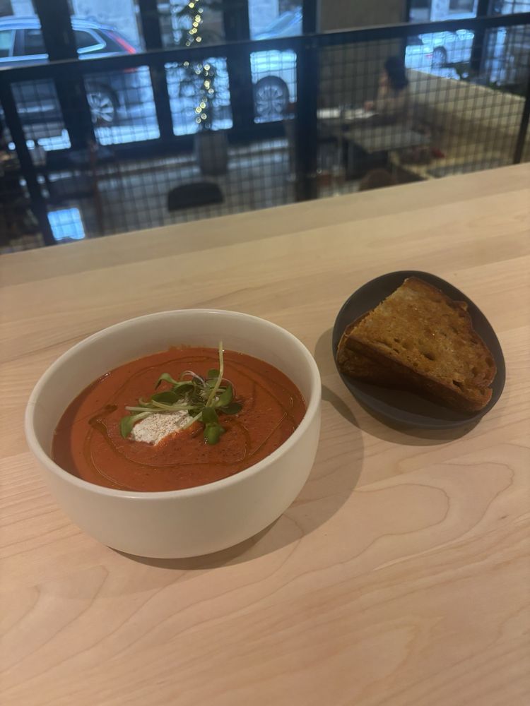 CAFÉ PAPER HILL - Updated December 2025 - 15 Photos - 1030 Saint ...