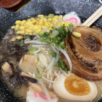 SUSURU RAMEN - Updated July 2024 - 23 Photos & 18 Reviews - 21 N ...