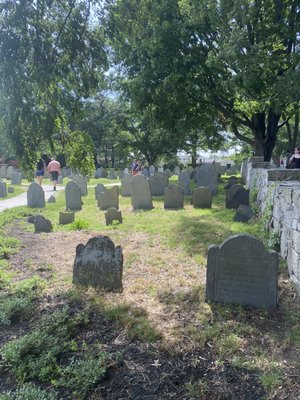 OLD BURYING POINT CEMETERY - Updated June 2024 - 205 Photos & 46 ...
