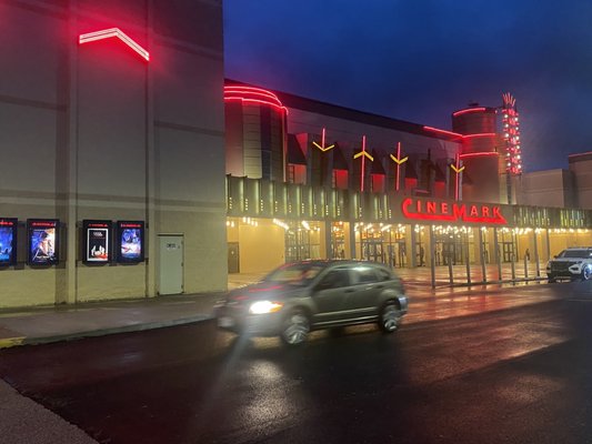 CINEMARK AT VALLEY VIEW AND XD - Updated December 2024 - 53 Photos ...