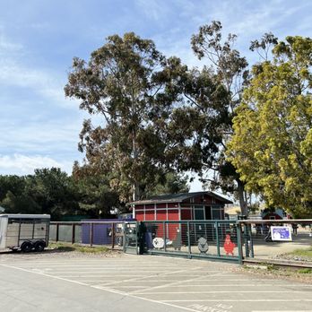 BAYLANDS PARK TRAIL - Updated August 2025 - 373 Photos & 126 Reviews ...