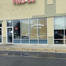 PHO 83 - Updated October 2025 - 317 Photos & 261 Reviews - 615 Pilot ...