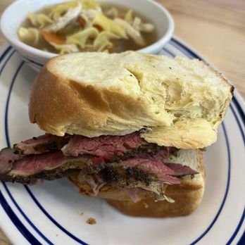 MAVEN’S DELICATESSEN - Updated August 2025 - 273 Photos & 329 Reviews ...