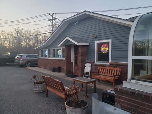 TRIANGLE PUB - Updated January 2025 - 95 Photos & 111 Reviews - 381 Old ...