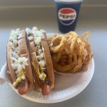 AUGIE & RAY’S DRIVE IN - Updated January 2026 - 113 Photos & 77 Reviews ...