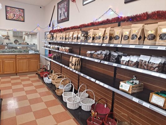 HERCULES CANDY - Updated September 2025 - 54 Photos & 53 Reviews - 720 ...