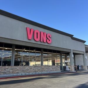 VONS - Updated November 2025 - 35 Photos & 95 Reviews - 2938 Tapo ...