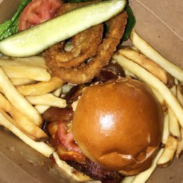 LINDENHURST DINER - Updated December 2025 - 265 Photos & 309 Reviews ...