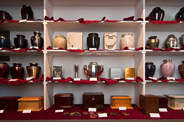 DUPONT FUNERAL HOME - Updated October 2025 - 18 Photos - 25 Bellevue ...