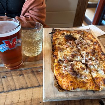 HALF FULL - Updated June 2024 - 79 Photos & 109 Reviews - 125 Second St ...