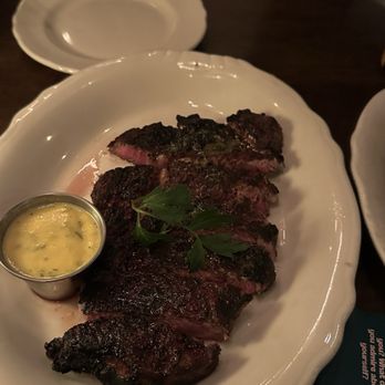 TRIVOLI TAVERN - Updated August 2025 - 2022 Photos & 830 Reviews - 114 ...