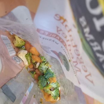 VONS - Updated July 2025 - 105 Photos & 166 Reviews - 9860 National ...