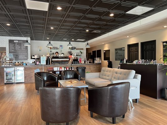 POUR MIKE’S COFFEE HOUSE - Updated January 2026 - 234 Photos & 70 ...