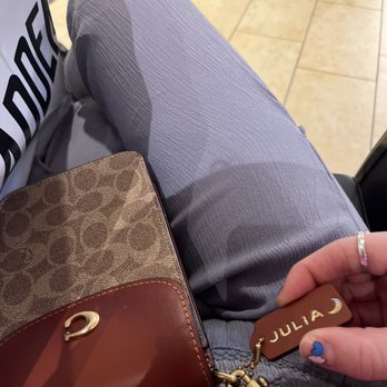 COACH - Updated August 2025 - 25 Photos & 48 Reviews - 1052 Brea Mall ...
