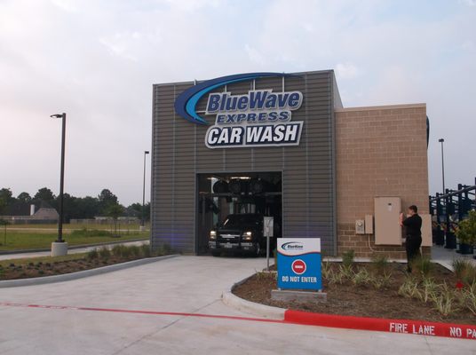 BLUEWAVE EXPRESS CAR WASH - Updated January 2026 - 12 Photos & 17 Reviews - 20219 Fm 529 ...