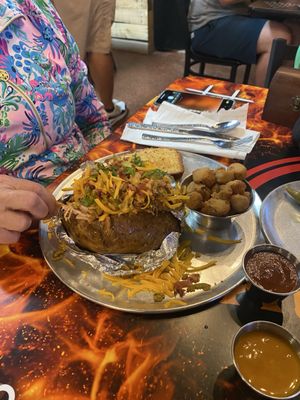 MAGNOLIA PIT - Updated December 2025 - 33 Photos & 34 Reviews - 729 ...