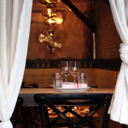 MEDI RESTAURANT & WINE BAR - Updated September 2025 - 580 Photos & 539 ...